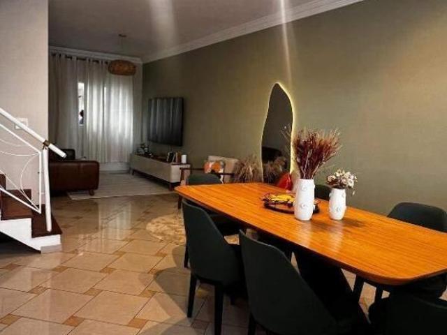 Sobrado à venda 3 quartos 1 suíte 2 vagas Floresta Santo André SP