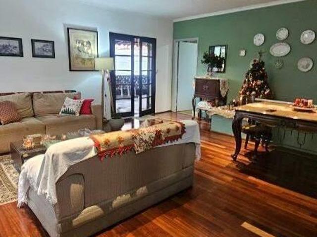 Sobrado à venda 3 quartos 1 suíte 2 vagas Nova Petrópolis São Bernardo do Campo SP