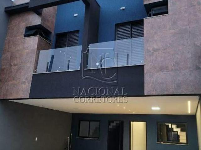 Sobrado à venda, 3 quartos, 1 suíte, 2 vagas, Parque Oratório Santo André/SP
