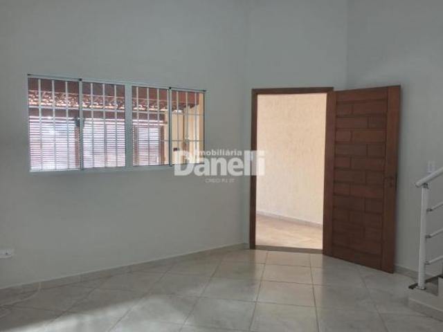Sobrado à venda, 3 quartos, 1 suíte, 2 vagas, Residencial Portal da Mantiqueira Taubaté/SP