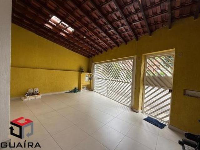 Sobrado à venda 3 quartos 1 suíte 2 vagas Santo Antônio Santo André SP