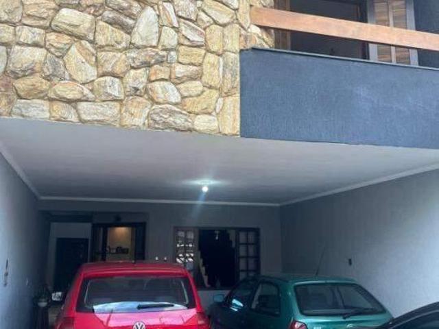 Sobrado à venda 3 quartos 1 suíte 4 vagas Utinga Santo André SP