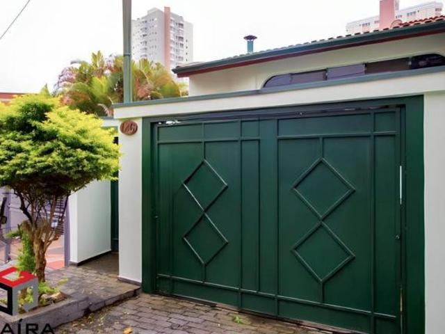 Sobrado à venda 3 quartos 1 suíte 4 vagas Centro Santo André SP