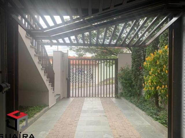 Sobrado à venda 3 quartos 1 suíte 4 vagas Floresta Santo André SP