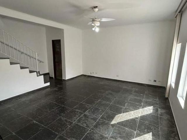 Sobrado à venda 3 quartos 1 suíte 4 vagas Scarpelli Santo André SP