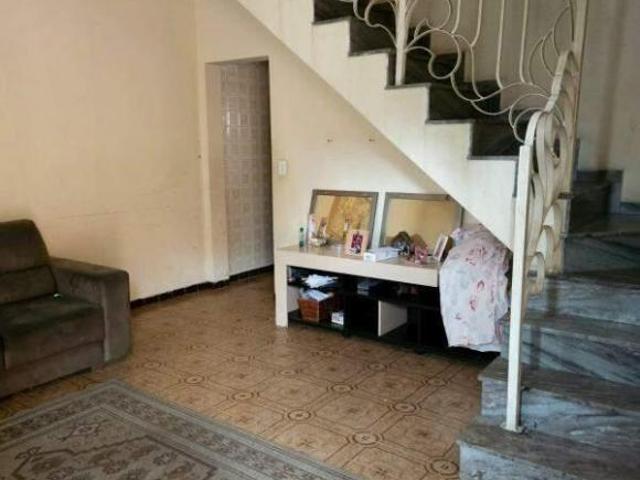 Sobrado à venda 3 quartos 1 suíte 4 vagas Santa Maria Santo André SP