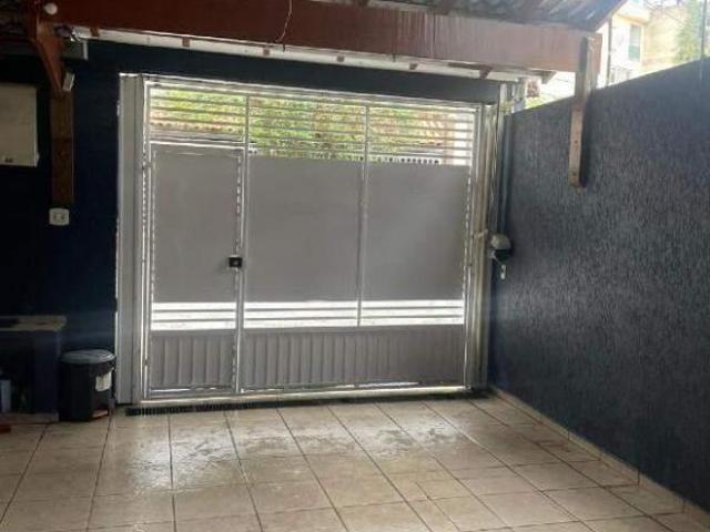 Sobrado à venda 3 quartos 1 suíte 4 vagas Santo Antônio Santo André SP