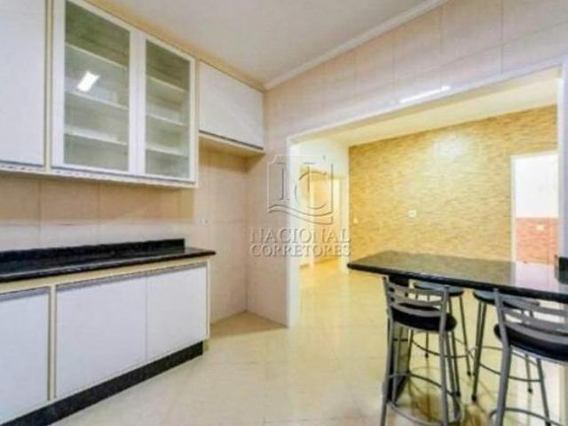 Sobrado à venda, 3 quartos, 1 suíte, 6 vagas, Jardim Las Vegas Santo André/SP