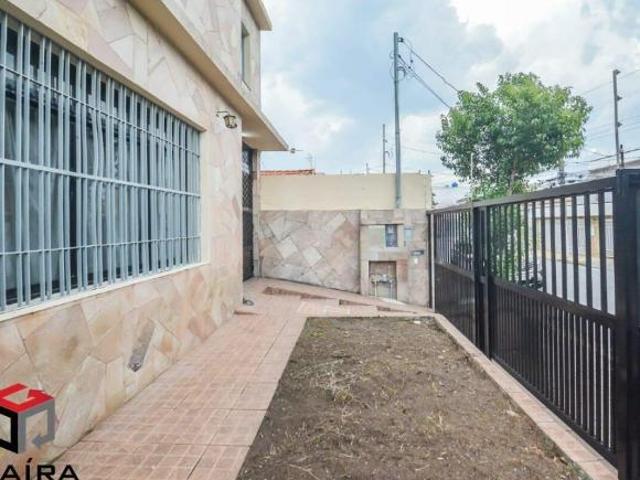 Sobrado à venda 3 quartos 1 suíte 6 vagas Rudge Ramos São Bernardo do Campo SP