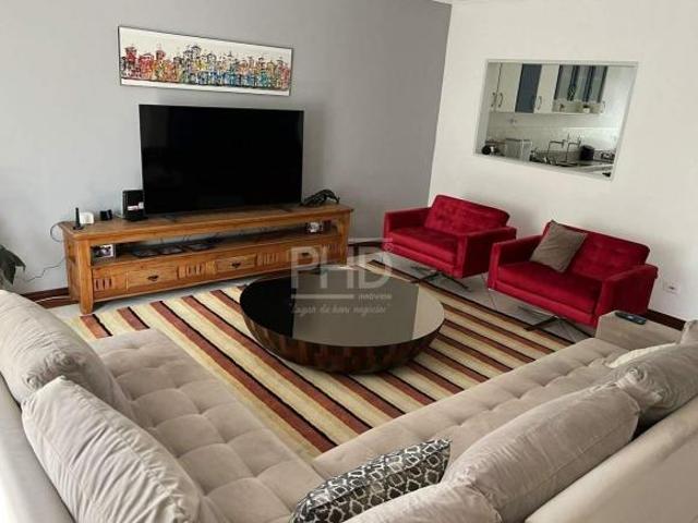 Sobrado à venda, 3 quartos, 1 suíte, 8 vagas, Vila Alice Santo André/SP