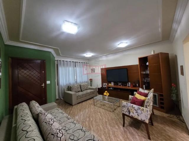 Sobrado à venda, 3 quartos, 1 suíte, 8 vagas, Jardim das Quatro Marias São Bernardo do Campo/SP