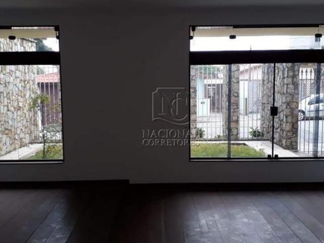 Sobrado à venda, 3 quartos, 1 suíte, 9 vagas, Vila Pires Santo André/SP