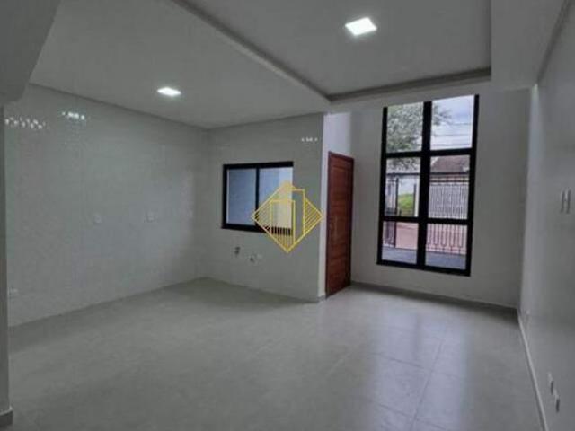Sobrado à venda, 3 quartos, 1 suíte, Canadá Cascavel/PR