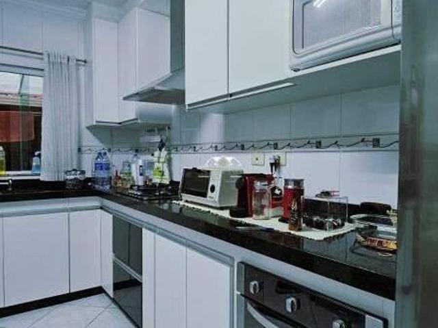 Sobrado à venda, 3 quartos, 1 suíte, Vila Alzira Santo André/SP