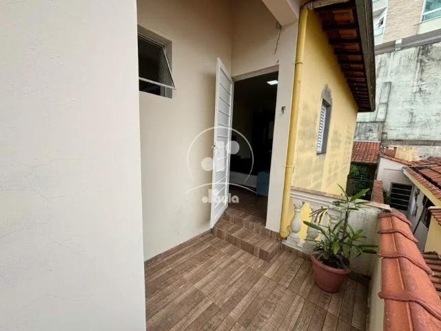 Sobrado à venda, 3 quartos 1 suíte Vila Humaitá em Santo André/SP