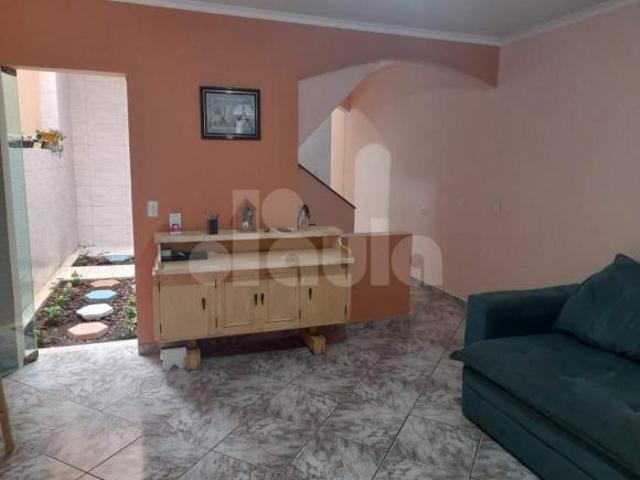 Sobrado à venda, 3 quartos 1 suíte Vila Scarpelli em Santo André/SP