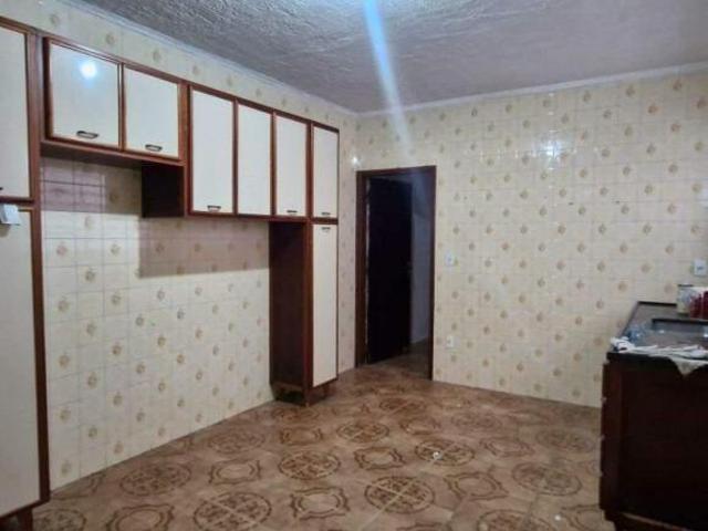 Sobrado à venda 3 quartos 1 vaga Suíça Santo André SP