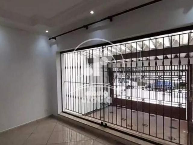 Sobrado à venda, 3 quartos 2 suítes Vila Alpina em Santo André/SP