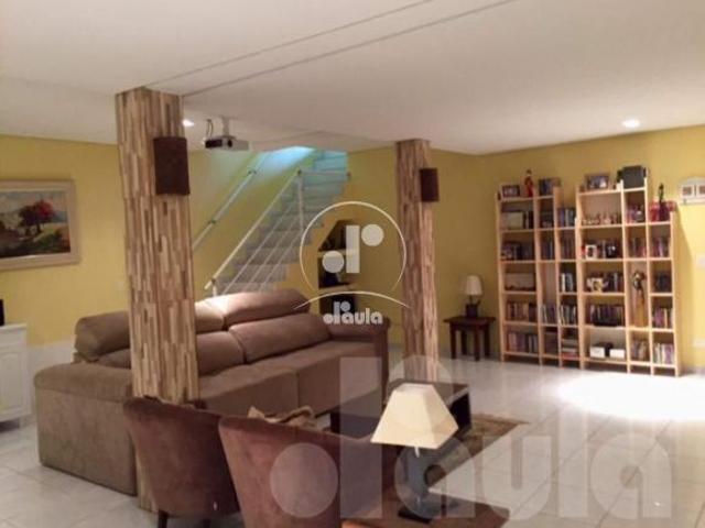 Sobrado à venda, 3 quartos 2 suítes Vila Floresta em Santo André/SP