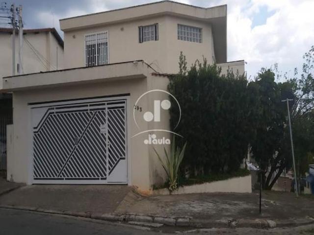 Sobrado à venda, 3 quartos 2 suítes Vila Scarpelli em Santo André/SP
