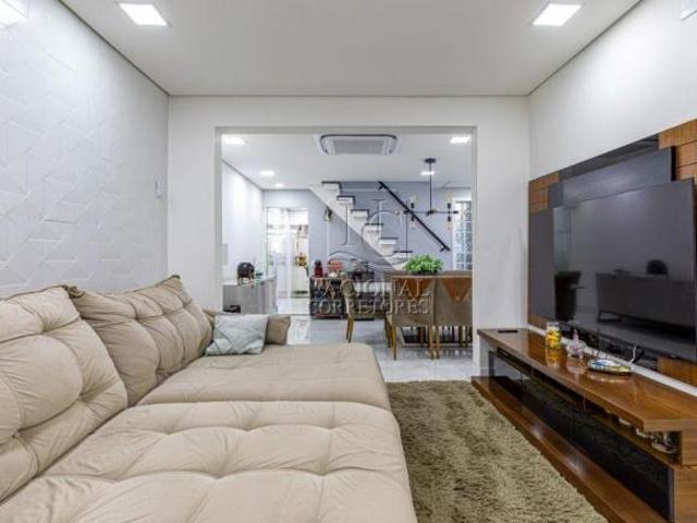 Sobrado à venda, 3 quartos, 2 suítes, 2 vagas, Parque Capuava Santo André/SP