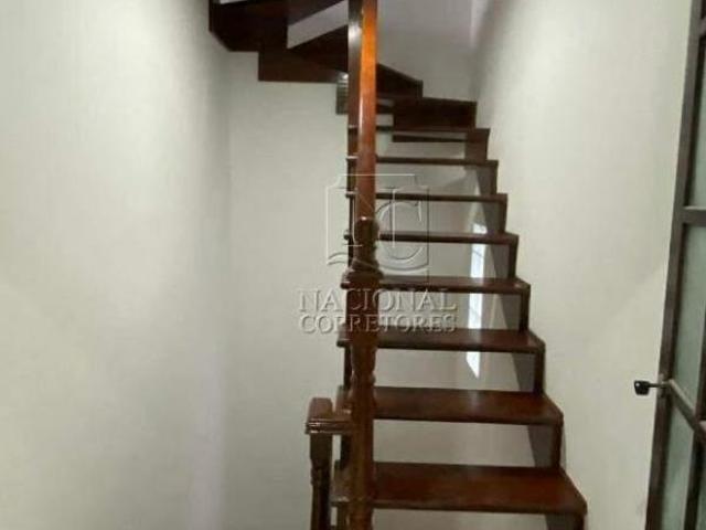 Sobrado à venda, 3 quartos, 2 suítes, 4 vagas, Parque Capuava Santo André/SP