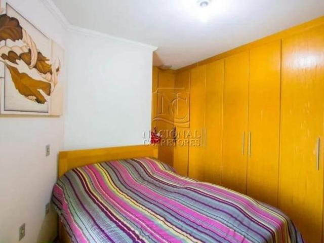 Sobrado à venda, 3 quartos, 2 suítes, 4 vagas, Vila Assunção Santo André/SP