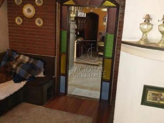 Sobrado à venda, 3 quartos, 2 suítes, 6 vagas, Cerâmica São Caetano do Sul/SP