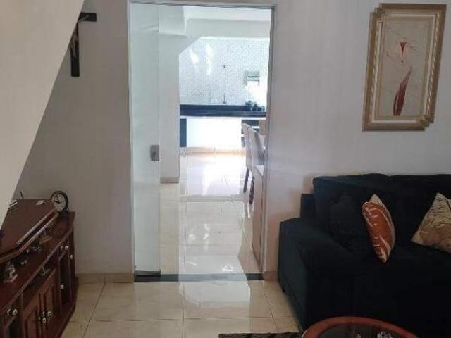 Sobrado à venda 3 quartos 2 vagas Camilópolis Santo André SP
