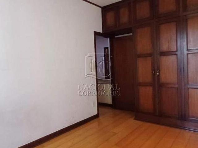 Sobrado à venda, 3 quartos, 2 vagas, Jardim Santo André/SP