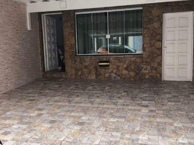 Sobrado à venda 3 quartos 2 vagas Pires Santo André SP
