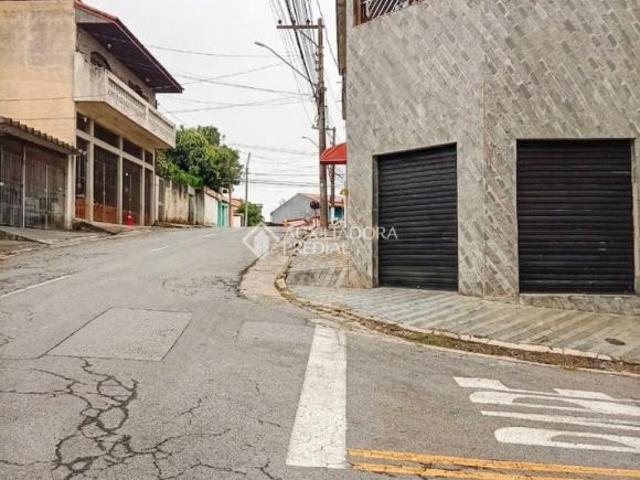 Sobrado à venda 3 quartos 2 vagas Vila Augusto Mauá SP R$ 445.000,00
