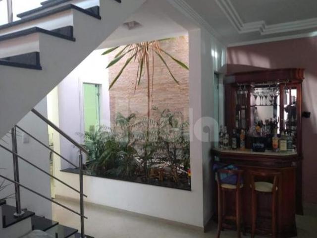 Sobrado à venda, 3 quartos 3 suítes Jardim Stella em Santo André/SP