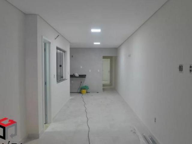Sobrado à venda 3 quartos 3 suítes 2 vagas Camilópolis Santo André SP