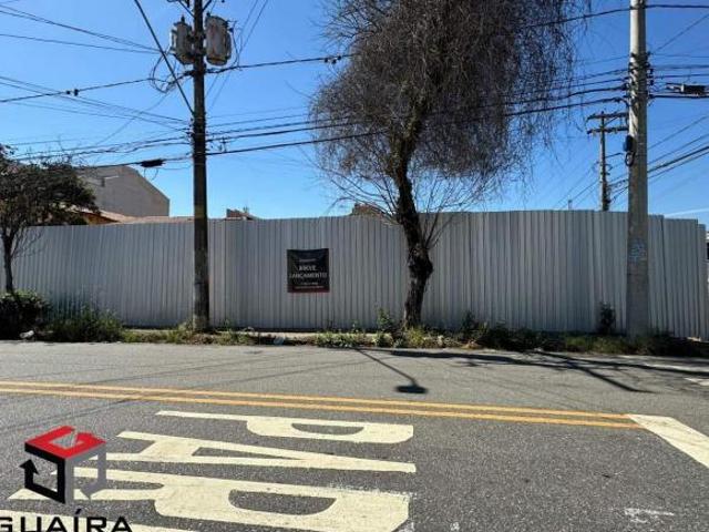 Sobrado à venda 3 quartos 3 suítes 2 vagas Pires Santo André SP