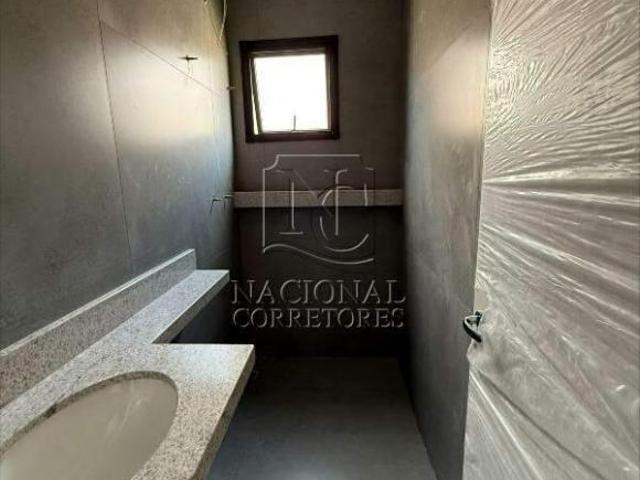 Sobrado à venda, 3 quartos, 3 suítes, 2 vagas, Vila Pires Santo André/SP