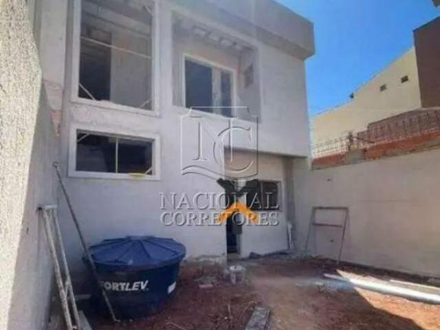 Sobrado à venda, 3 quartos, 3 suítes, 4 vagas, Campestre Santo André/SP