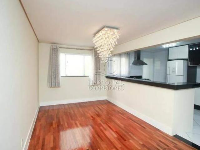 Sobrado à venda, 3 quartos, 3 suítes, 4 vagas, Jardim Santo André/SP