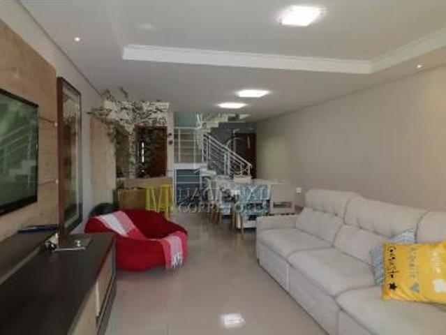 Sobrado à venda, 3 quartos, 3 suítes, 5 vagas, Vila Scarpelli Santo André/SP