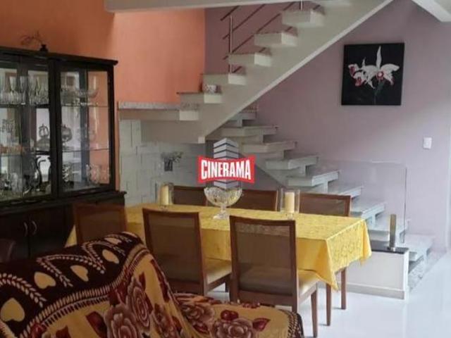 Sobrado à venda, 3 quartos, 5 vagas, Cerâmica São Caetano do Sul/SP