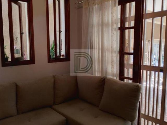 Sobrado à venda 3 suítes | 2 vagas | Próximo ao Metrô Vila Sônia