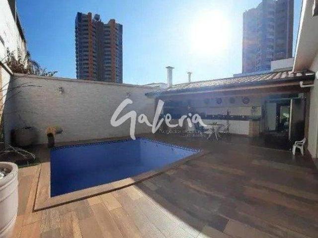 Sobrado à venda 3 suítes Bairro Jardim Santo André