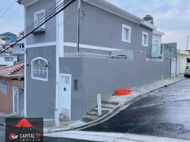 Sobrado à venda, 03 quartos, 03 salas, quintal lateral, varanda, 01 vaga, 161 m² por R$ 570.000 Pe