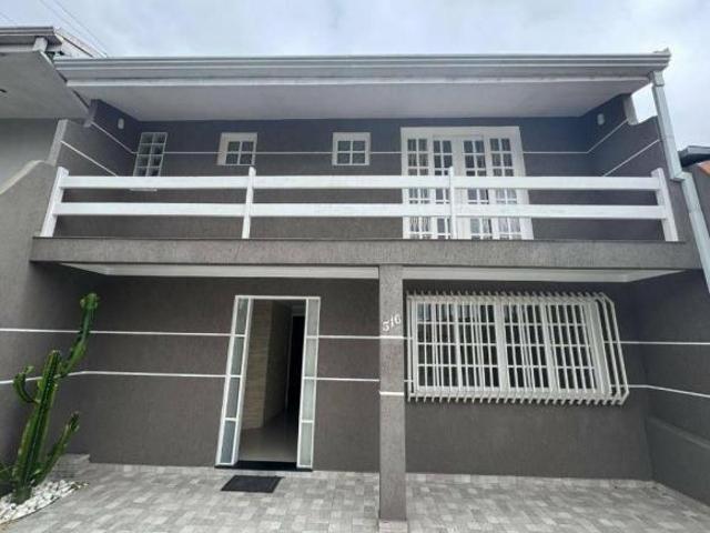 Sobrado à venda, 101 m² por R$ 700.000,00 Capão Raso Curitiba/PR