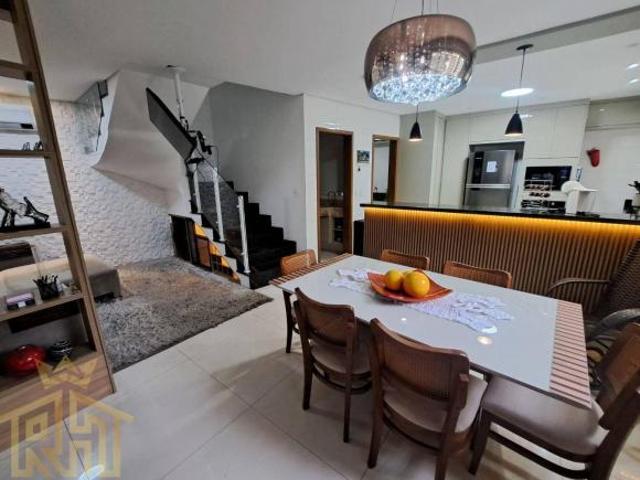Sobrado à venda, 101 m² por R$ 750.000,00 Vila Guilhermina Praia Grande/SP