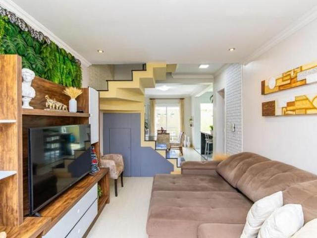 Sobrado à venda, 103 m² por R$ 650.000,01 Uberaba Curitiba/PR