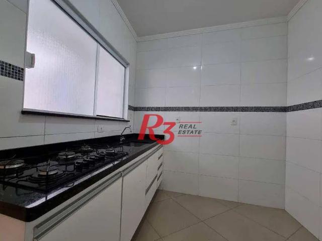 Sobrado à venda, 110 m² por R$ 650.000,00 José Menino Santos/SP