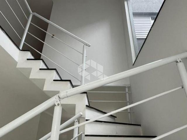 Sobrado à Venda | 120 m² | 3 Dormitórios | 1 Suíte | 2 Vagas
