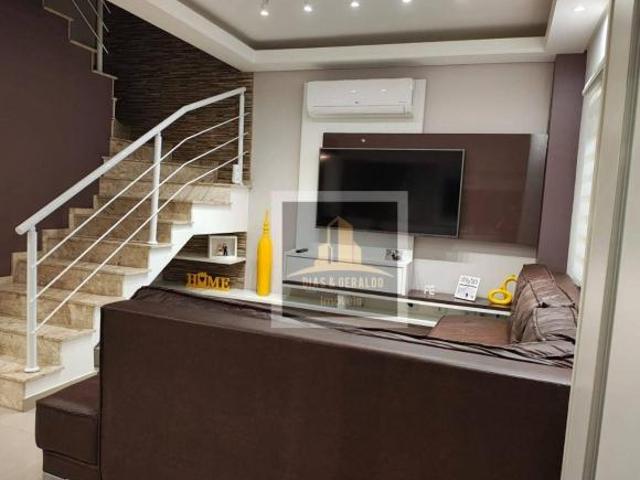 Sobrado à venda, 120 m² por R$ 750.000,00 Vila Areao Taubaté/SP