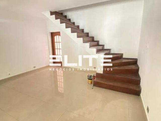 Sobrado à venda 137m², 2 dormitórios, 2 vagas Bairro Campestre, Santo André